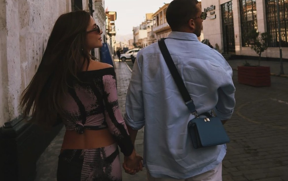 É namoro? Jade Picon posta foto de mãos dadas com André Lamoglia em ...
