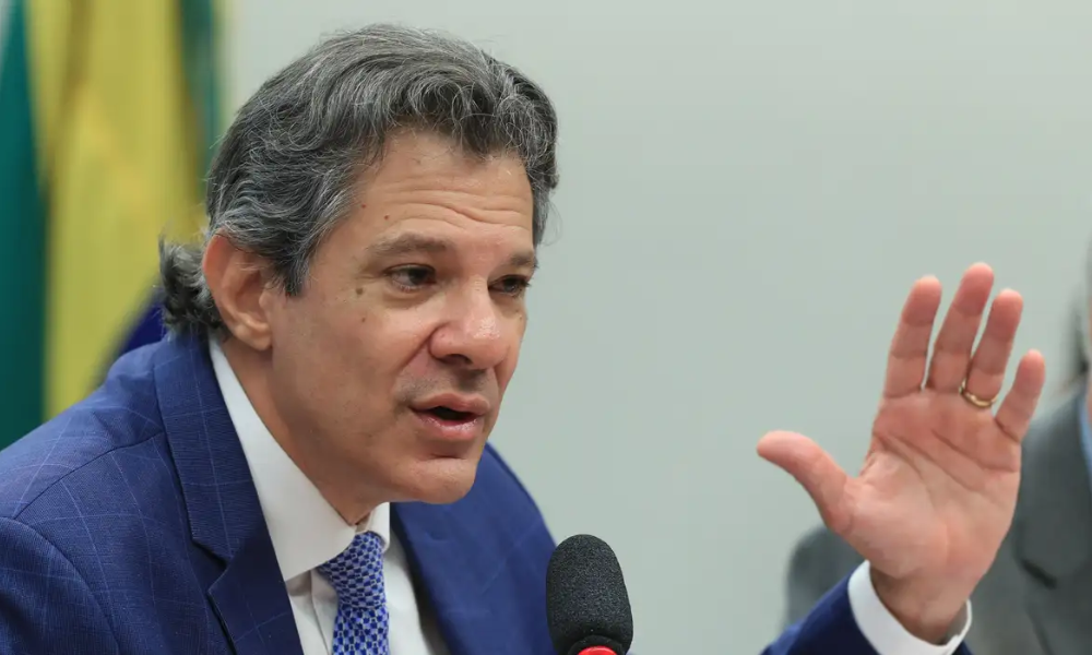 Haddad vai tentar renovar visto em meio à tensão com governo Trump ...
