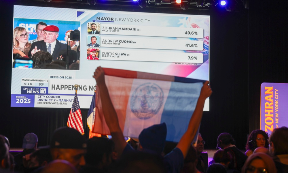 Onda Azul varre os EUA e conquista Nova York | Jovem Pan